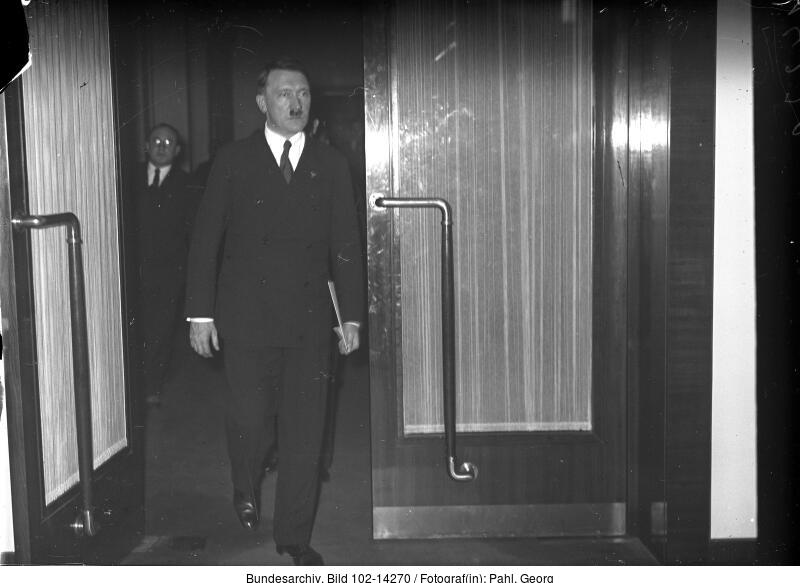 30. Januar 1933: Ernennung Adolf Hitlers zum Reichskanzler - Bundesarchiv