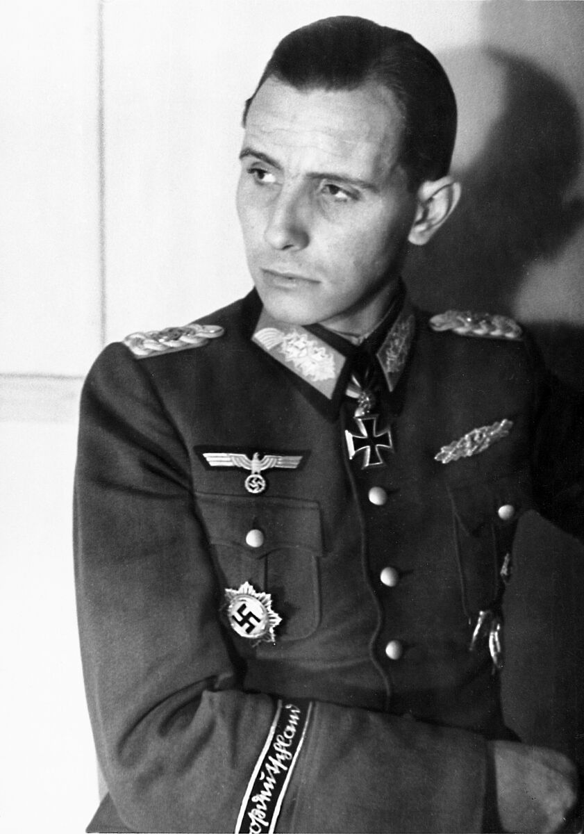 Der Kommandant Führerhauptquartier - Bundesarchiv