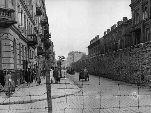 19. April 1943: Aufstand im Warschauer Ghetto - Bundesarchiv